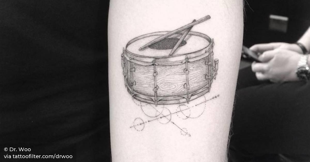 Drum on Guy Lawrence from Disclosure