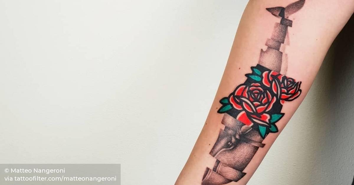 •Distorted Rose whale•