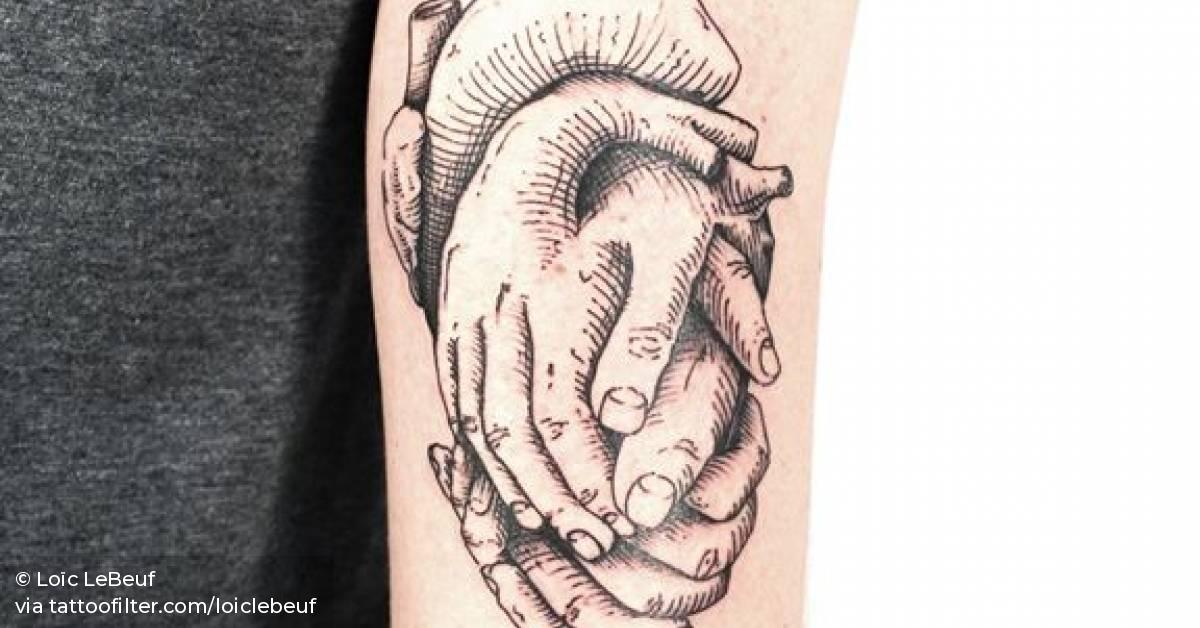 " θri fæməli" done at Grotesque Tattooing, thanks