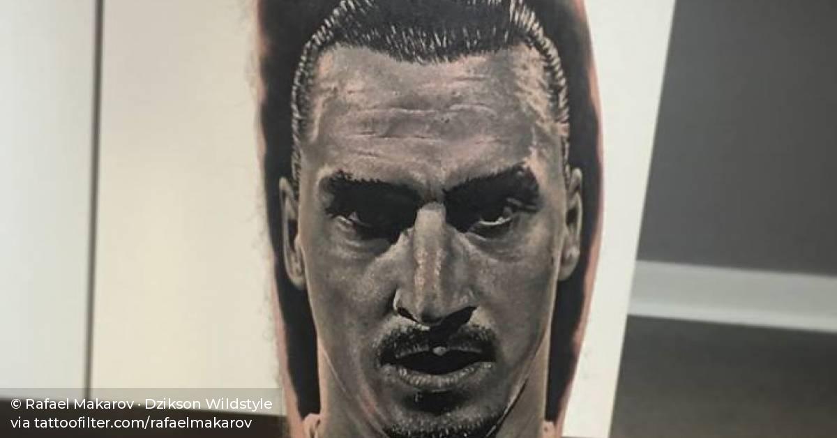 Zlatan Ibrahimovic portrait tattoo on the leg.