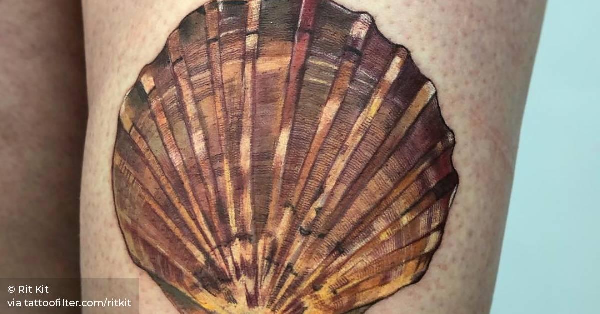 "Next level of my stenciling - seashell! Emma took this