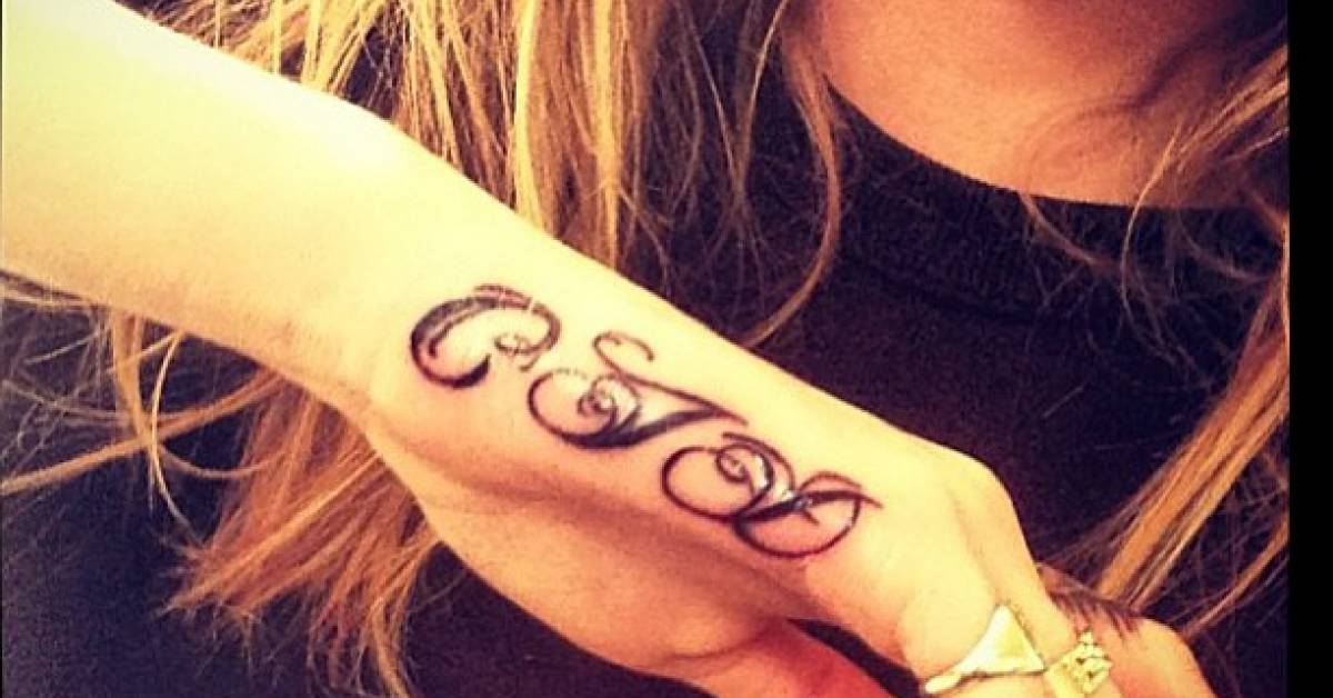 “CJD” initials inked on the outside of Cara's right