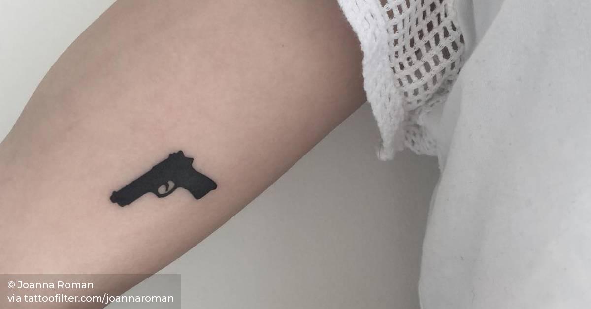Gun