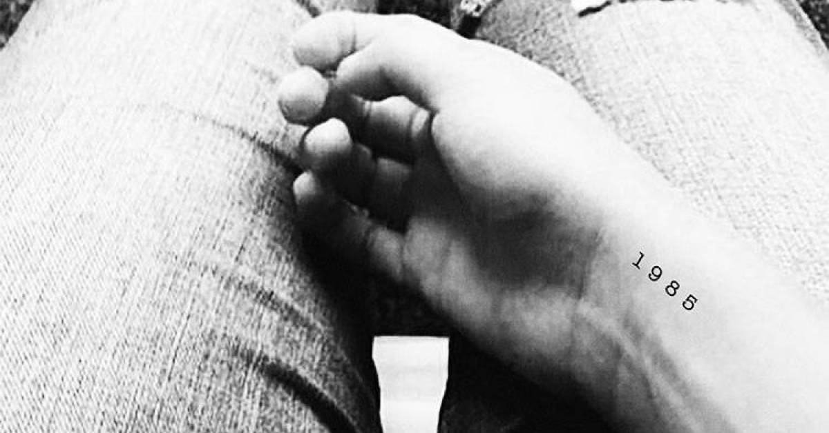 1985 birth year temporary tattoo, get it here