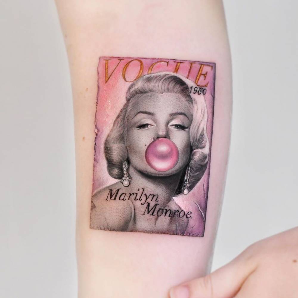 Marilyn Monroe 1960 Vogue Cover 