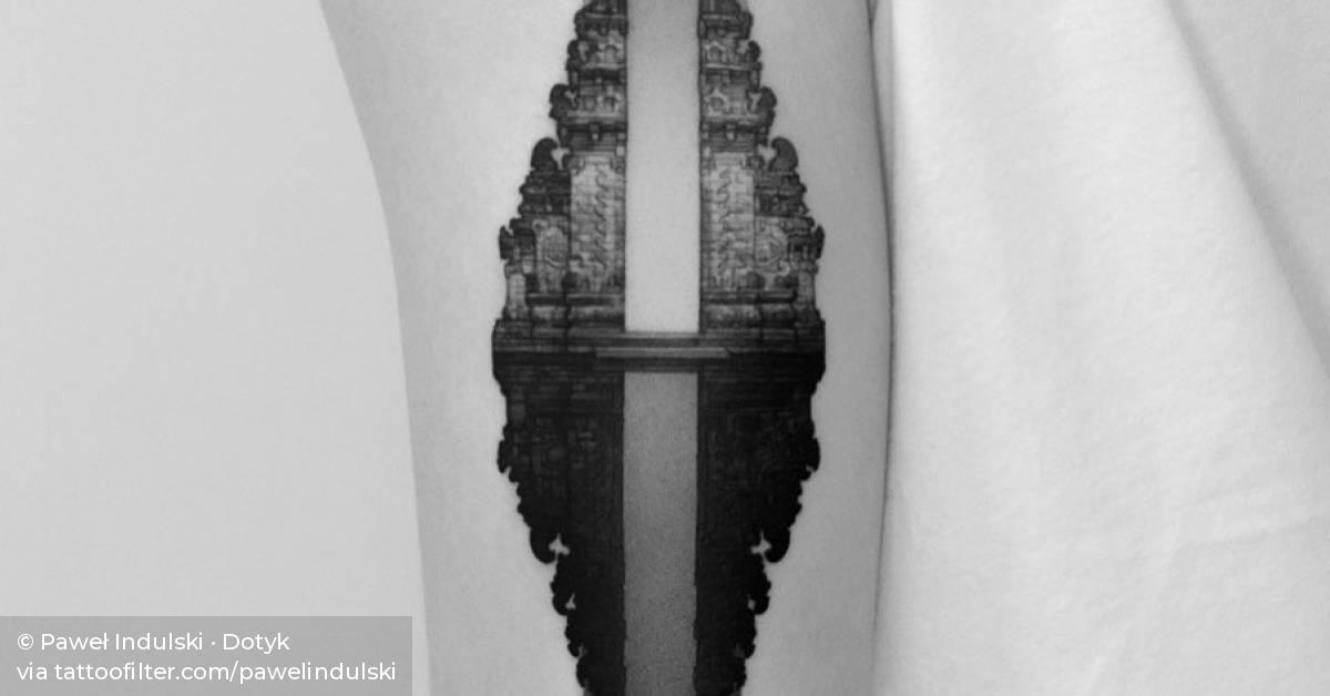 Bali Temple Tattoos A Tatooed Man At The Hindu PURA TIRTA EMPUL TEMPLE