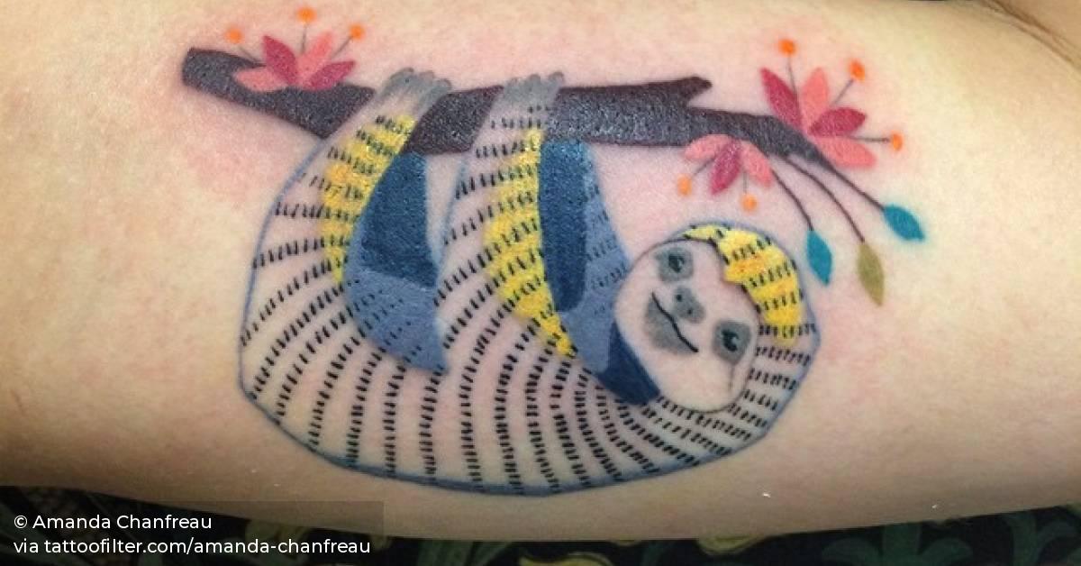 Abstract style sloth on the inner arm.