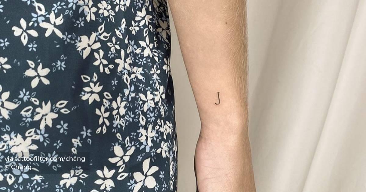 J