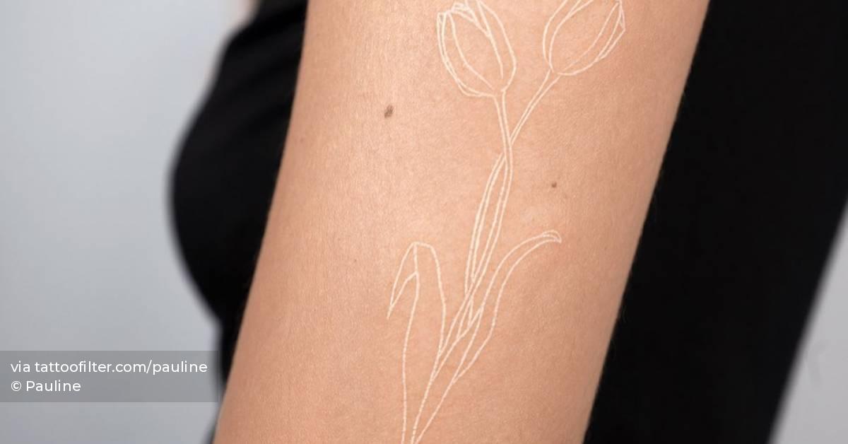 White Ink Line Tattoos Understanding Fine Line Tattoo Healing Stages