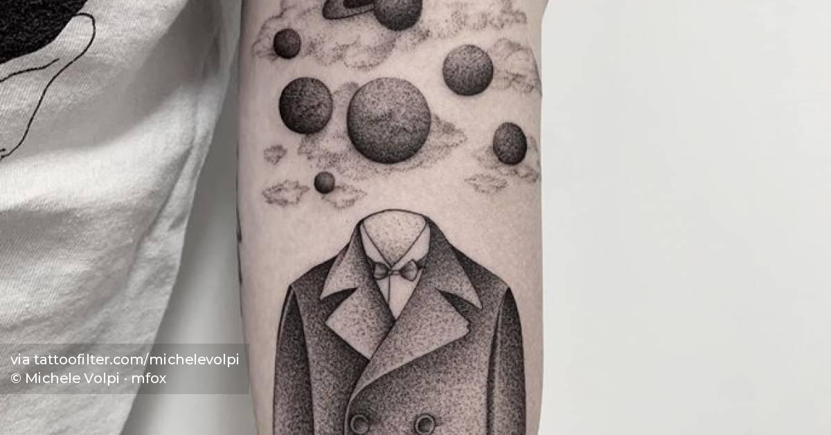 “Flâneur” (the concept of the flâneur, the casual