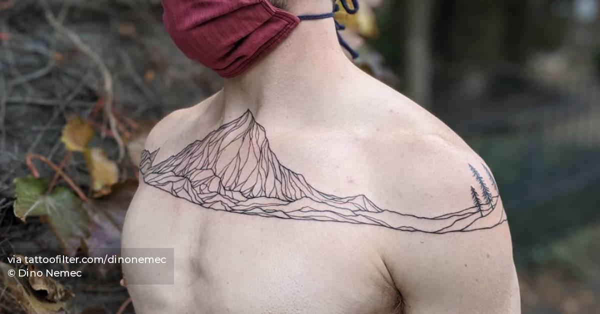 Freehand Antarctica's Mount William tattooed in line
