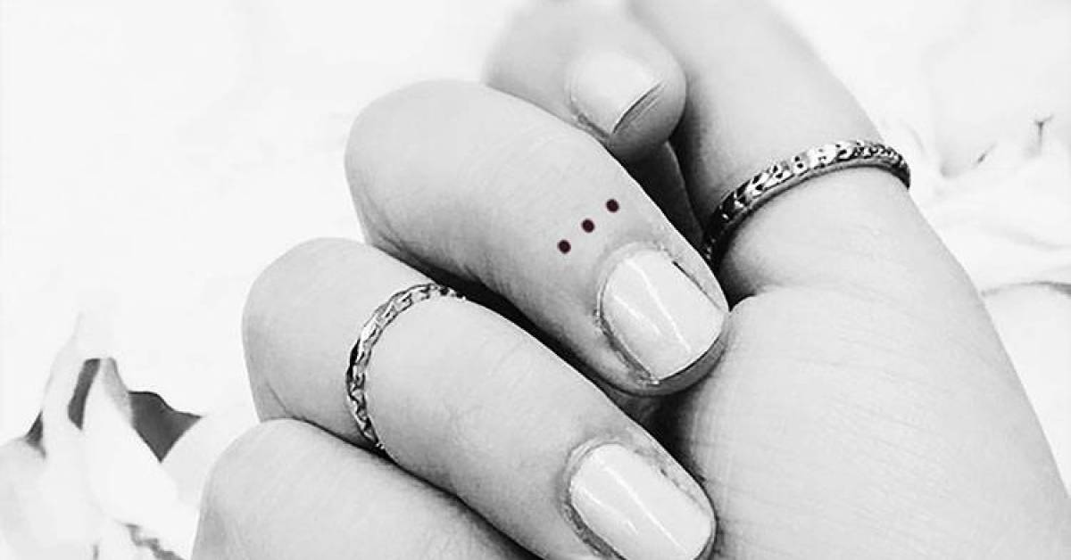Finger ornament temporary tattoo set, get it here