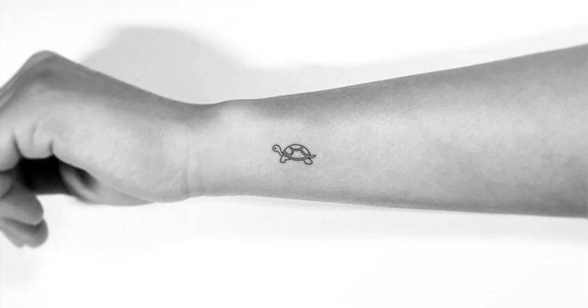 Little tortoise temporary tattoo, get it here