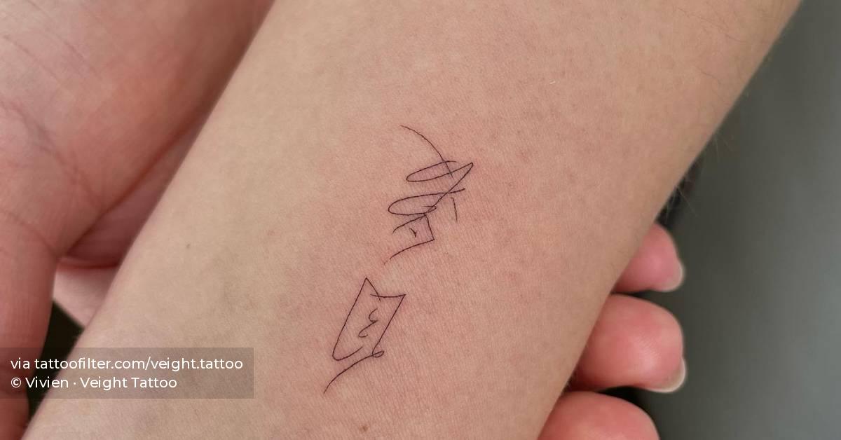 "Self love" in her mom's handwriting tattooed on the