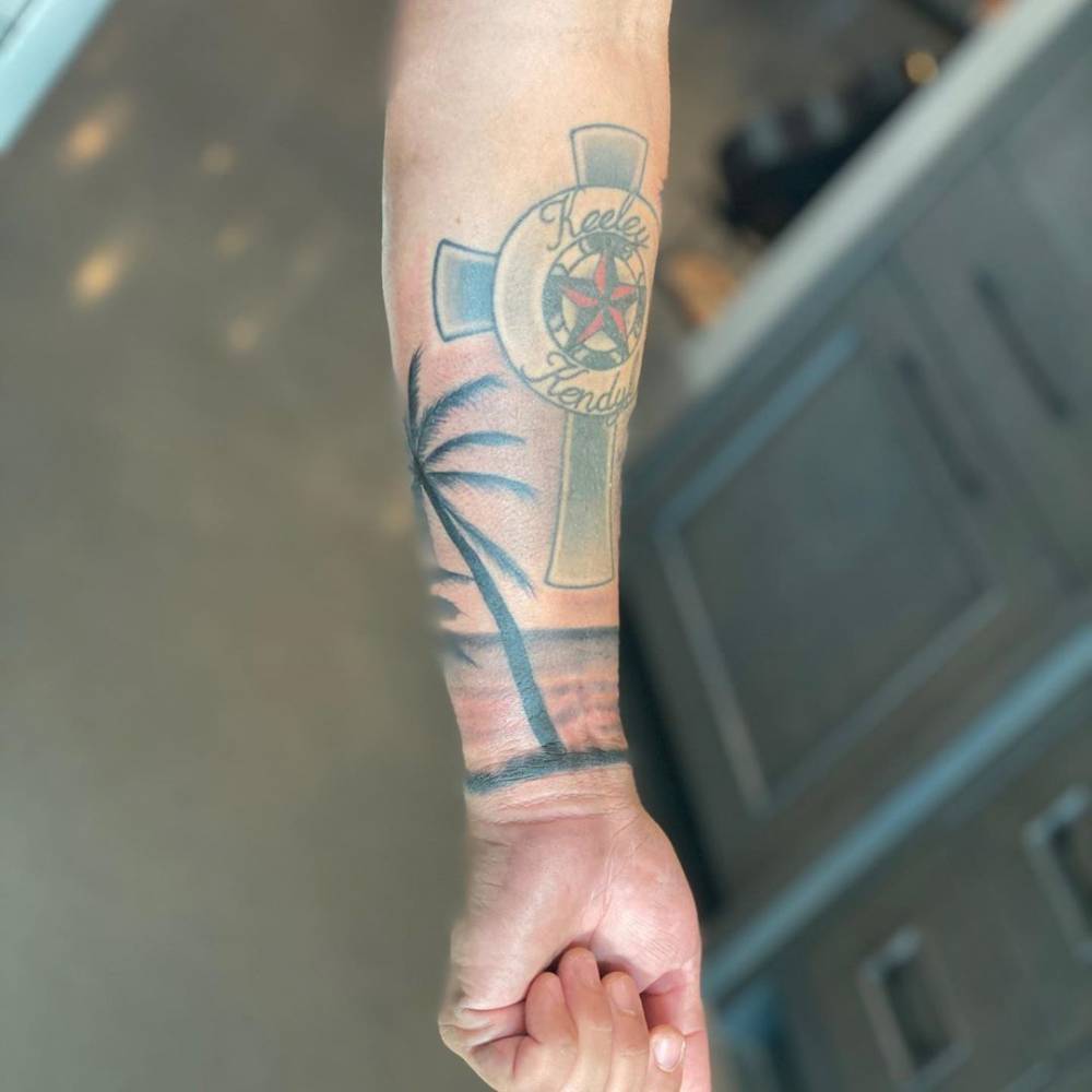 Jason Aldean s Beach Tattoo Jason Aldean s Beach Tattoo