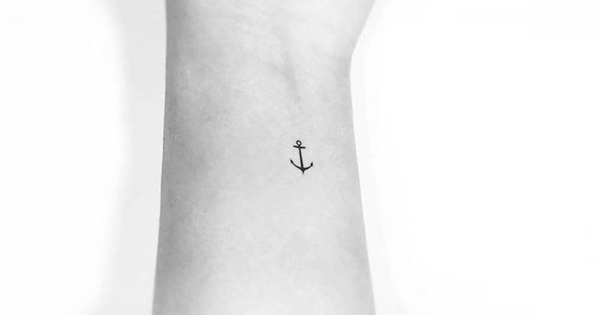 Minimalist anchor temporary tattoo, get it here