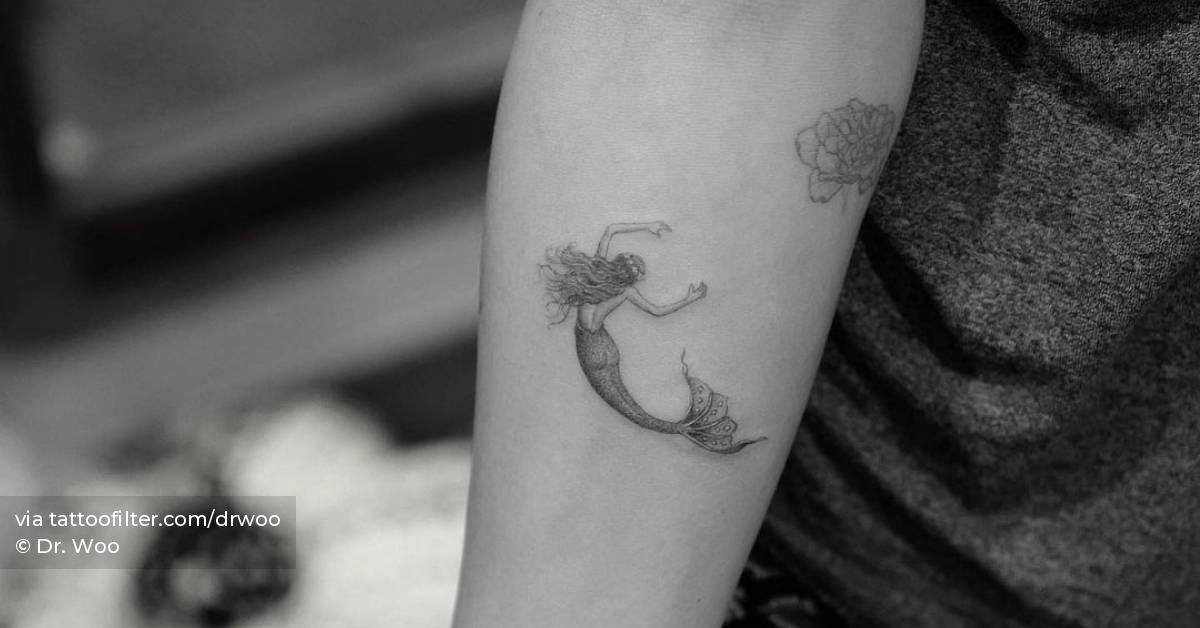 Single needle mermaid tattoo for Meaghan Rath