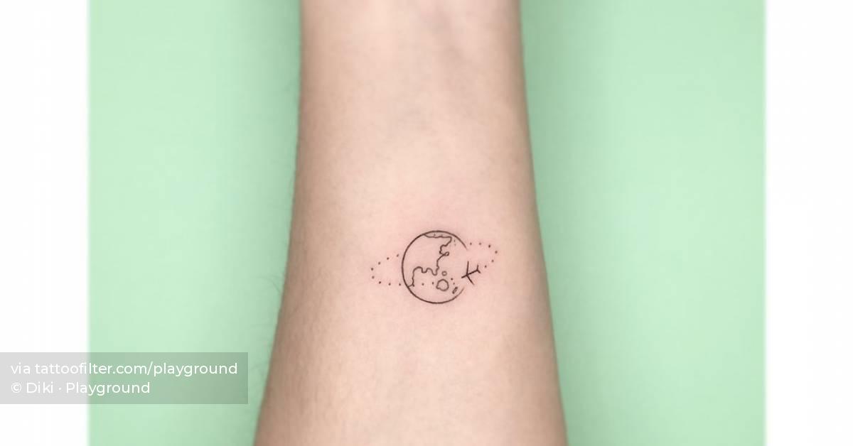 Around the world tattoo located on the wrist.