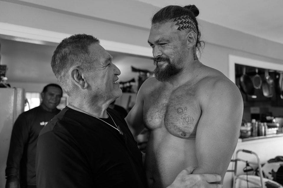 Large Tribal Tattoo Located On Jason Momoa s Head Large Tribal Tattoo Located On Jason Momoa s Head