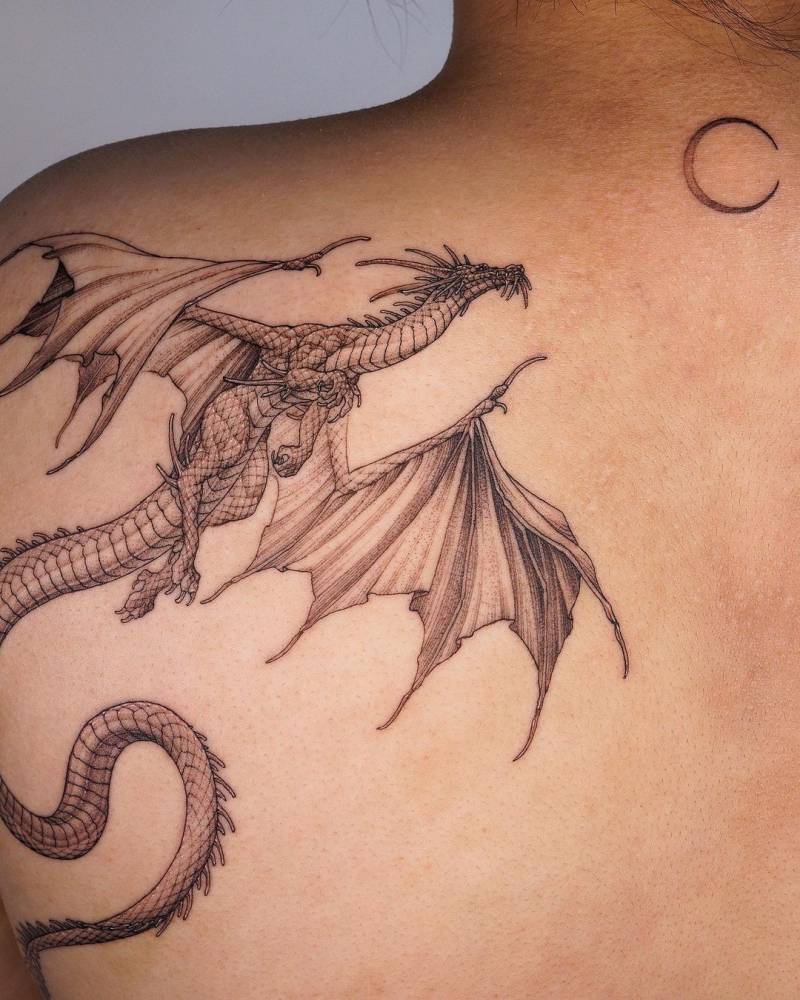 Large Dragon Tattoo Done On The Shoulder Blade Large Dragon Tattoo Done On The Shoulder Blade