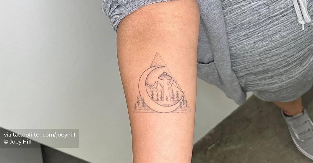 Healed alien abduction tattoo.