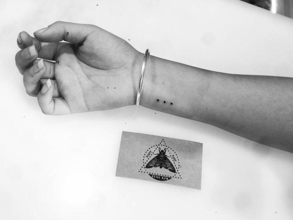 Dot Dot Dot 