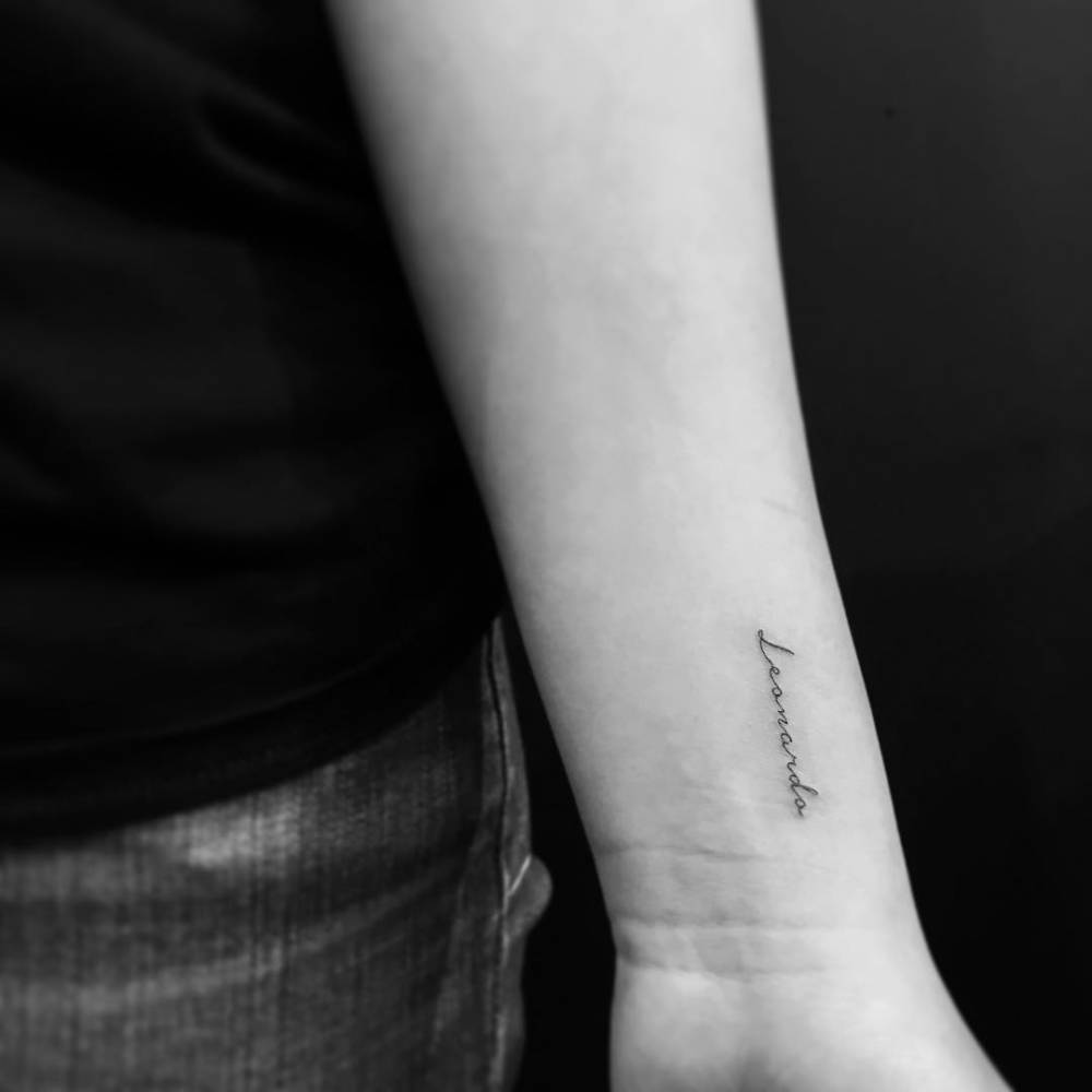Tattoo Of The Name Leonardo Handwritten On The Wrist Tattoo Of The Name Leonardo Handwritten On The Wrist