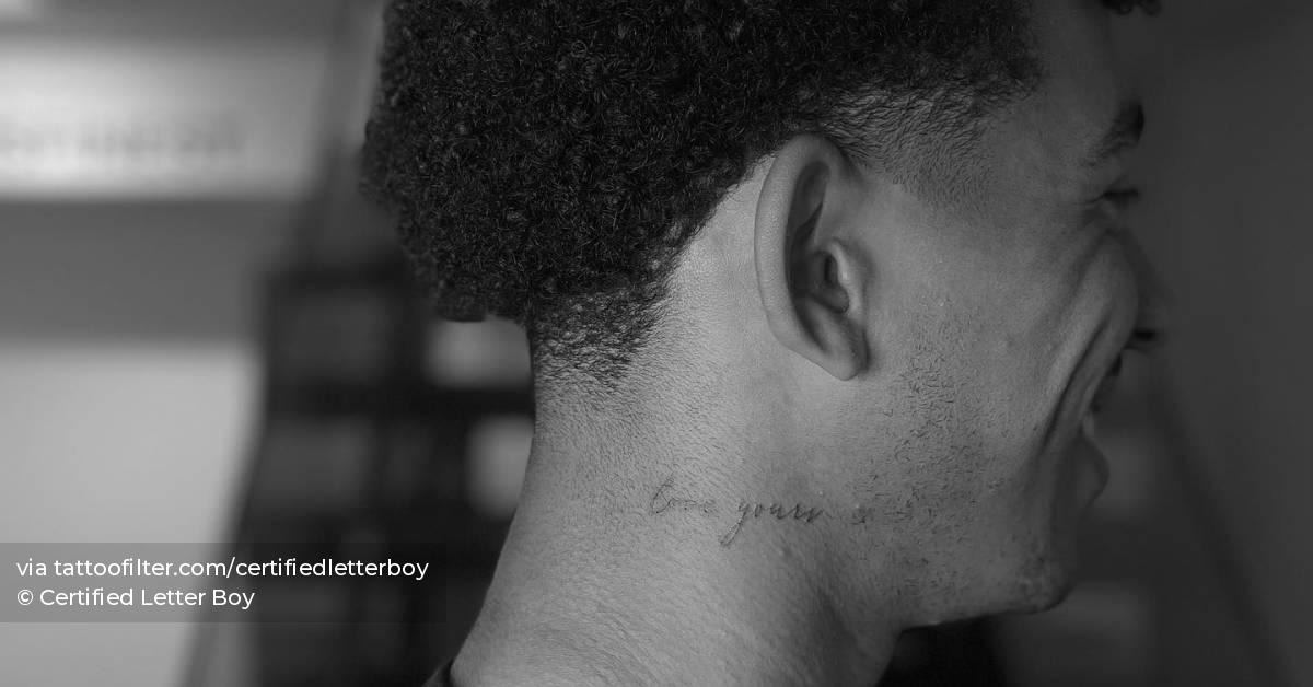 "Love yours" lettering tattoo handwritten on Chris