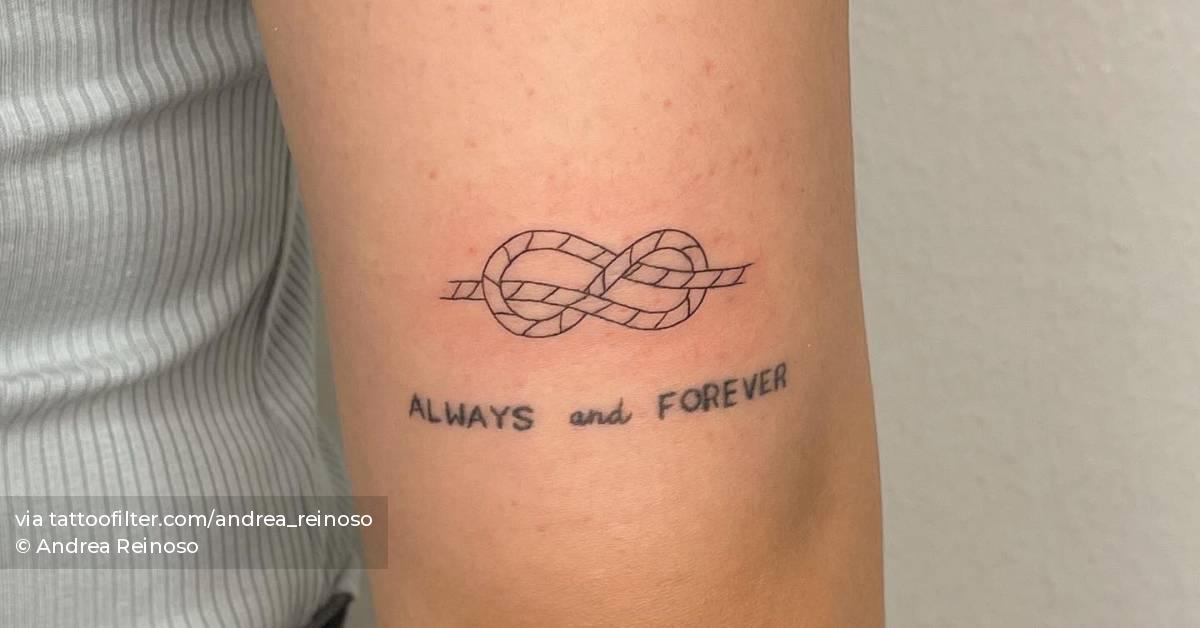 Knot tattoo located on the tricep, fine line style.