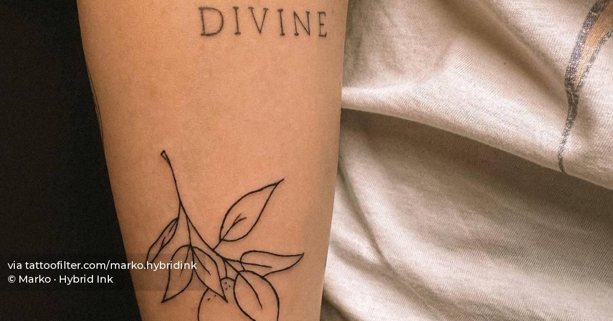 Minimalistic tattoo of a lemon done on the inner