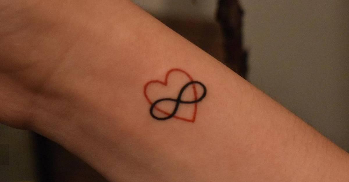Minimalistic style infinity heart tattoo done on the