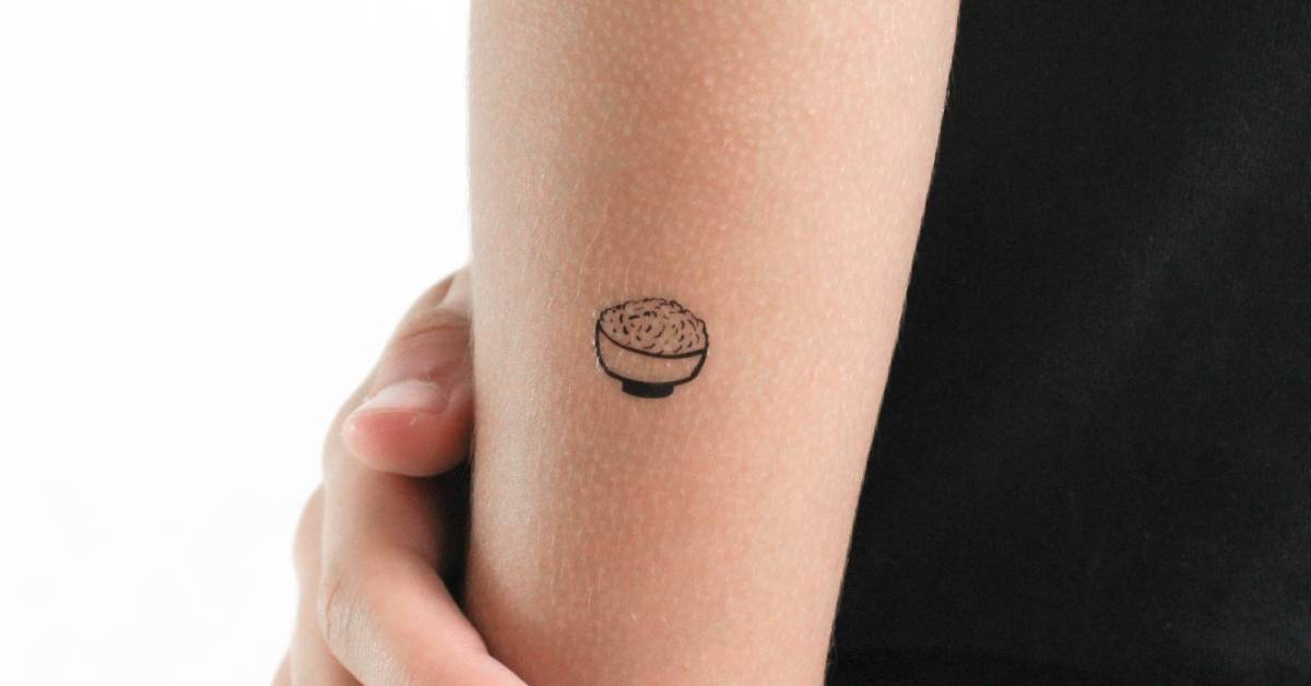 Minimalistic rice bowl temporary tattoo located on the