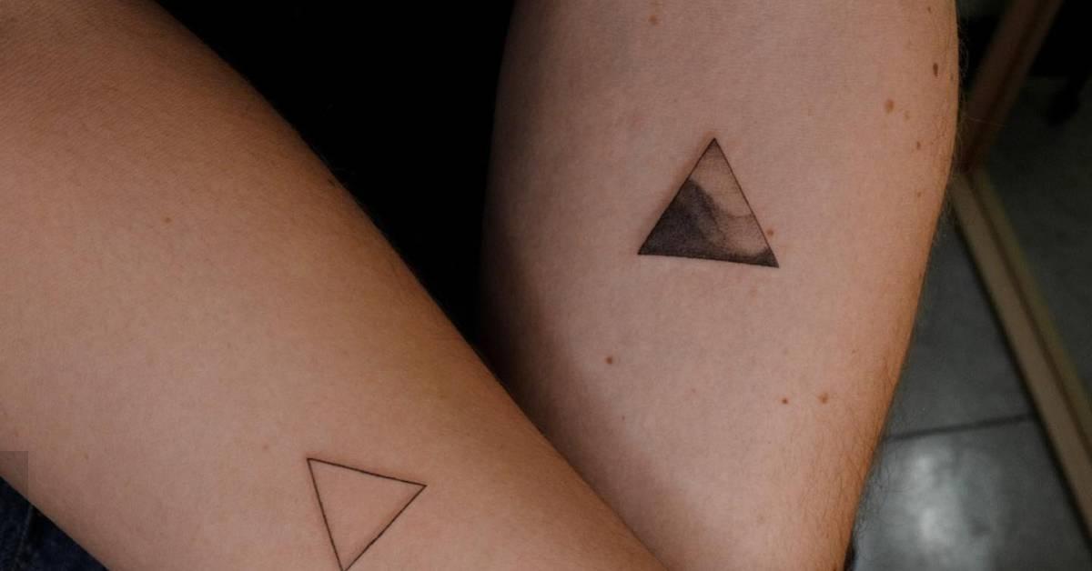 Matching triangle tattoos for best friends.