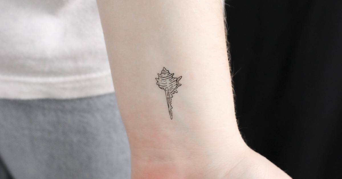 Tulip shell temporary tattoo